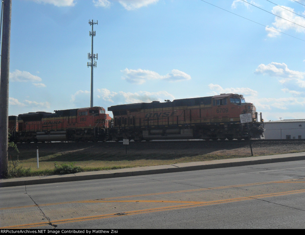 BNSF 6709 BNSF 9183